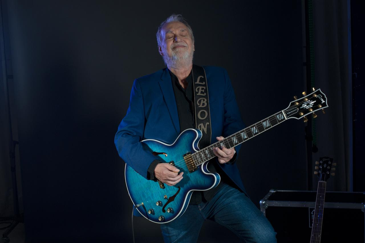 David Lebon presenta "Conexión" en el Ópera